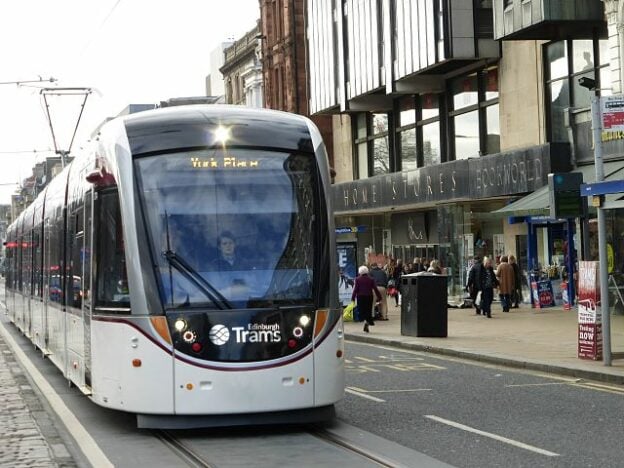 Tram Driver Job Description, Duties, Skills & Career Path | Jinn