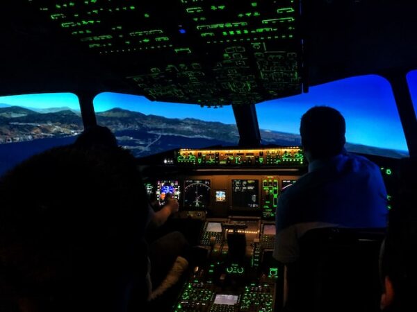 Co-pilot Job Description, Duties, Skills & Career Path | Jinn